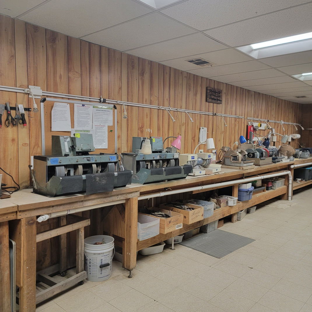 Lapidary Shop – Roseville Rock Rollers Gem & Minerals Society